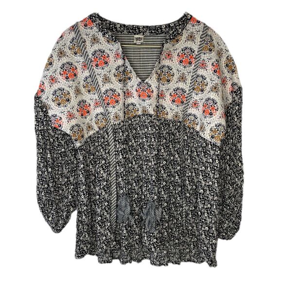 ivy jane | Tops | Ivy Jane Size Med Top Oversized V Tie Neck Floral ...